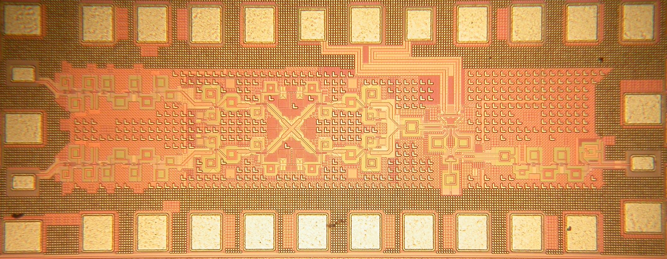 10) 94GHz IQ receiver with quad VCO, LNA and IQ mixer in 65nm CMOS